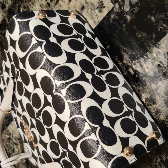 Coach | Bags | New Goldblack Multi Andrea Carryall In Signature Canvas ...